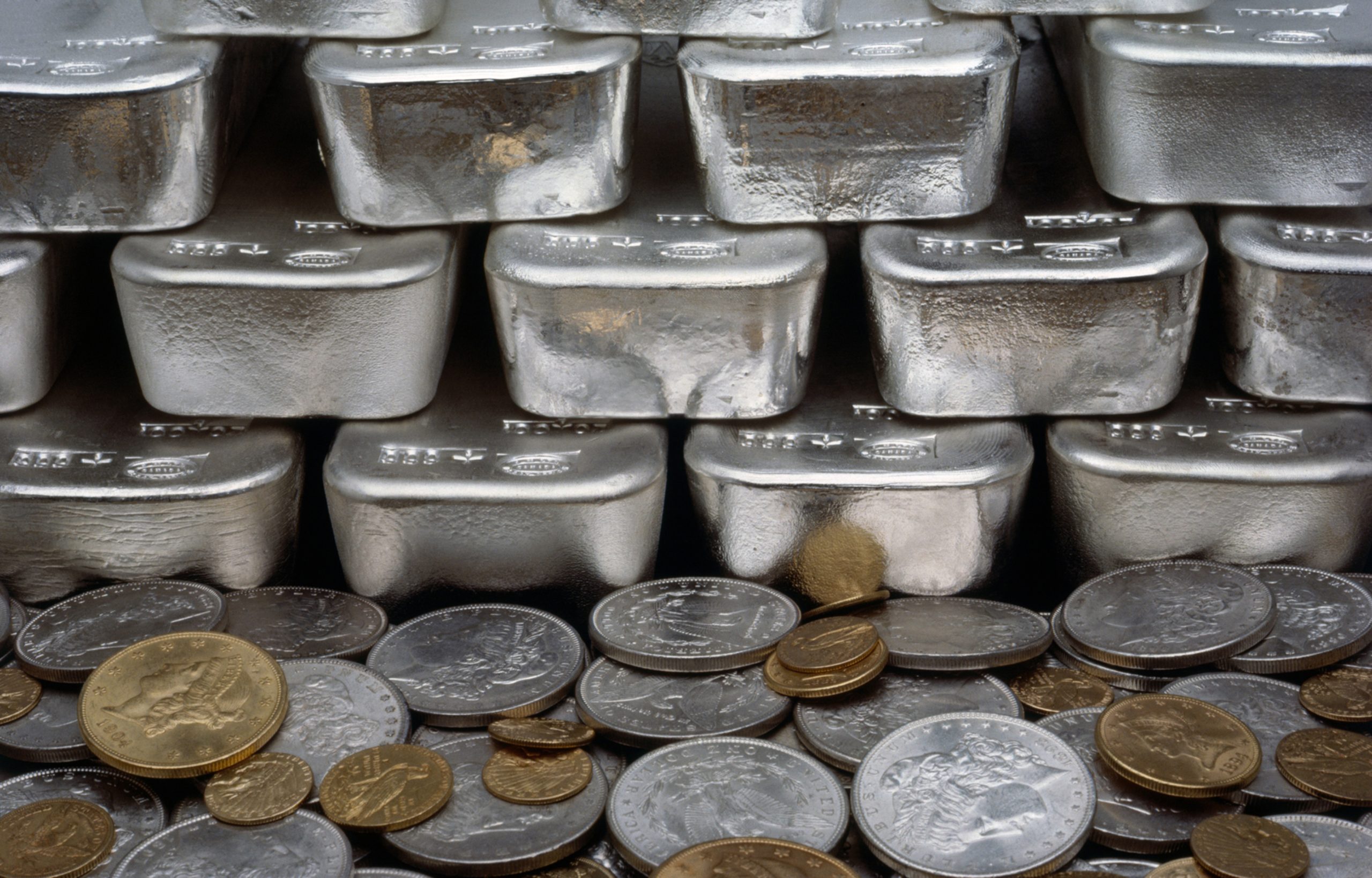 Silver Surges to Record High as CME Outage Exposes Severe Physical ...