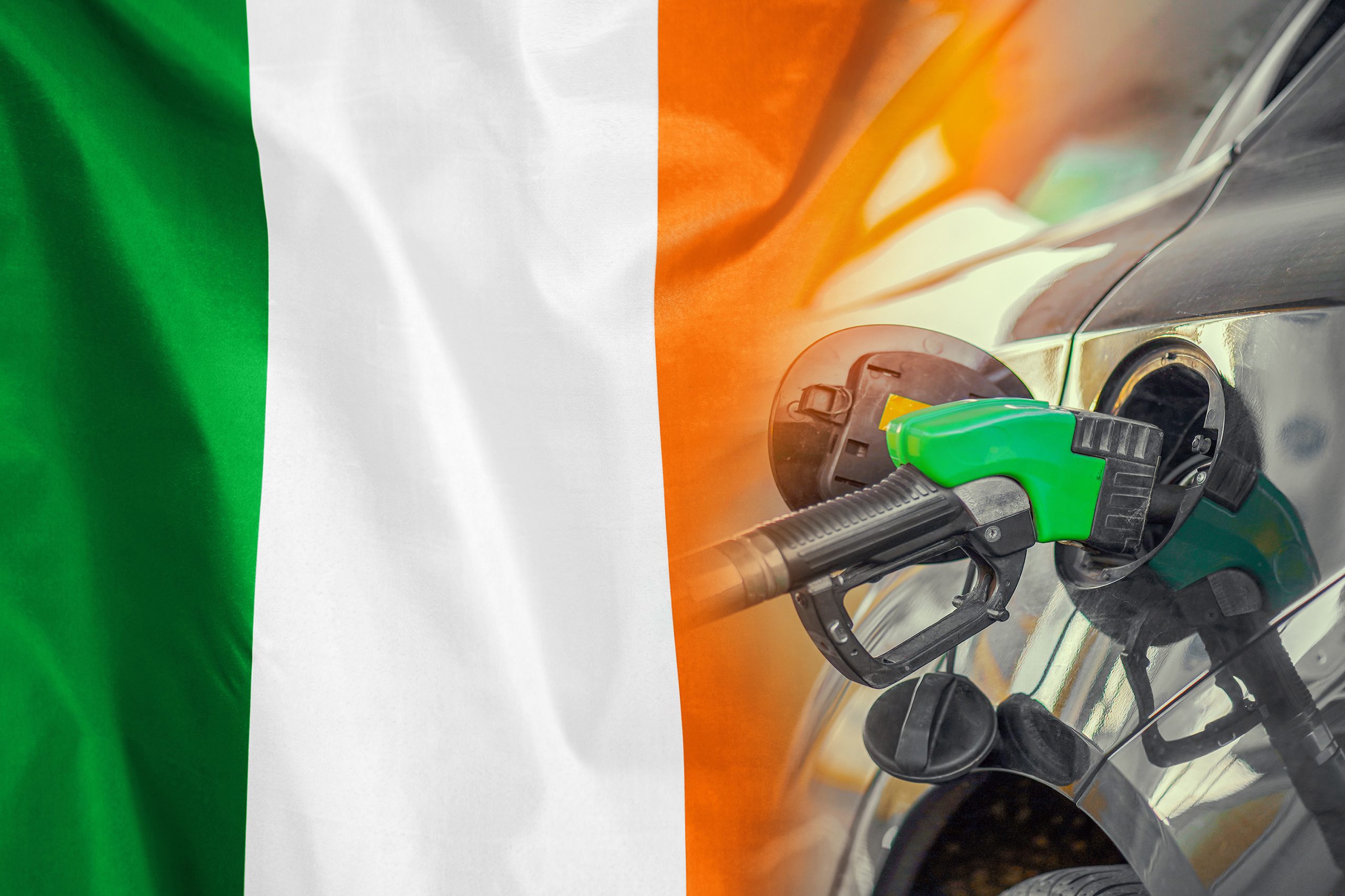 Irish police move to clear protesters blocking oil refinery - Share Talk